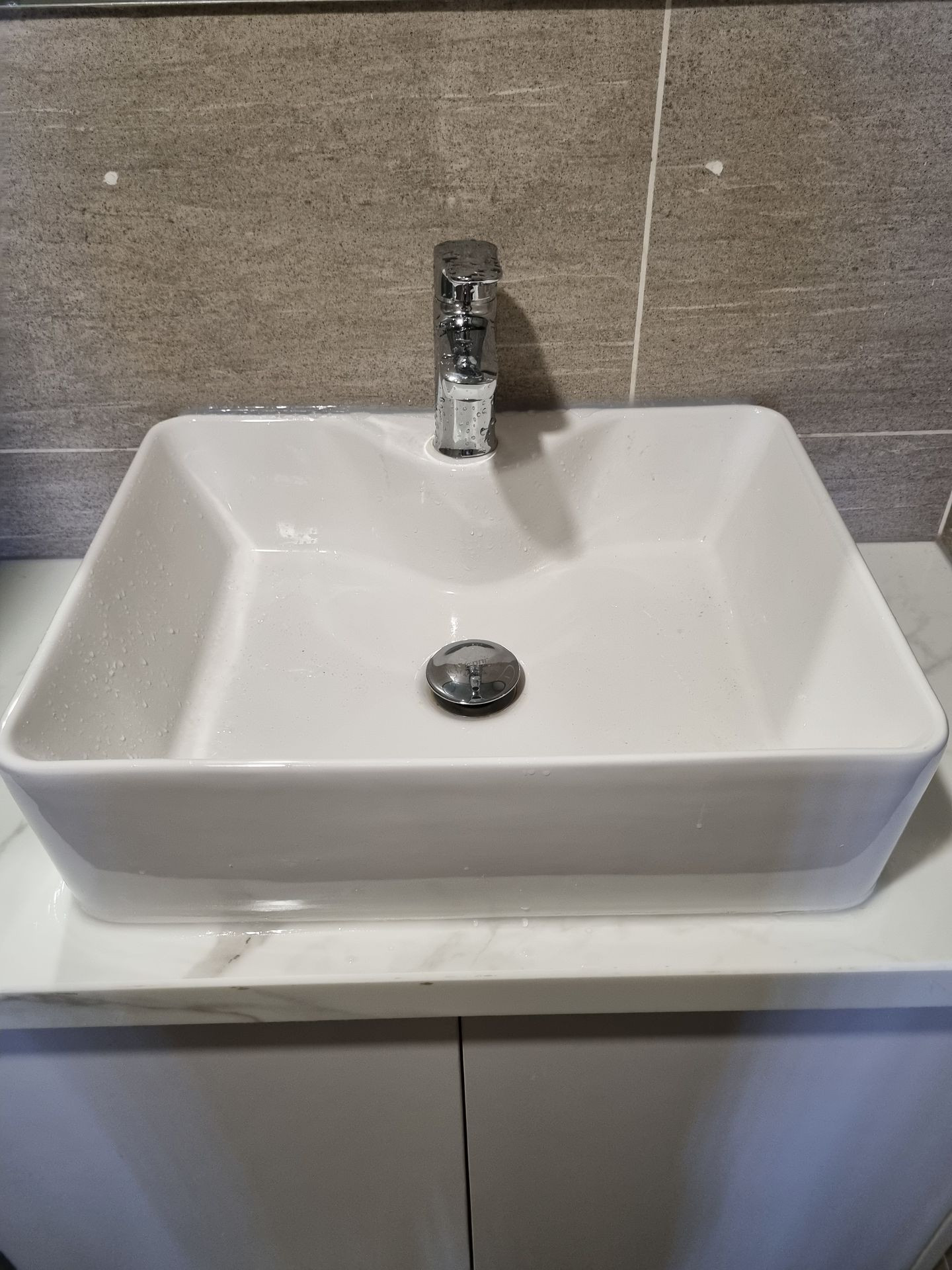 Vòi chậu lavabo lạnh INAX LFV-22S
