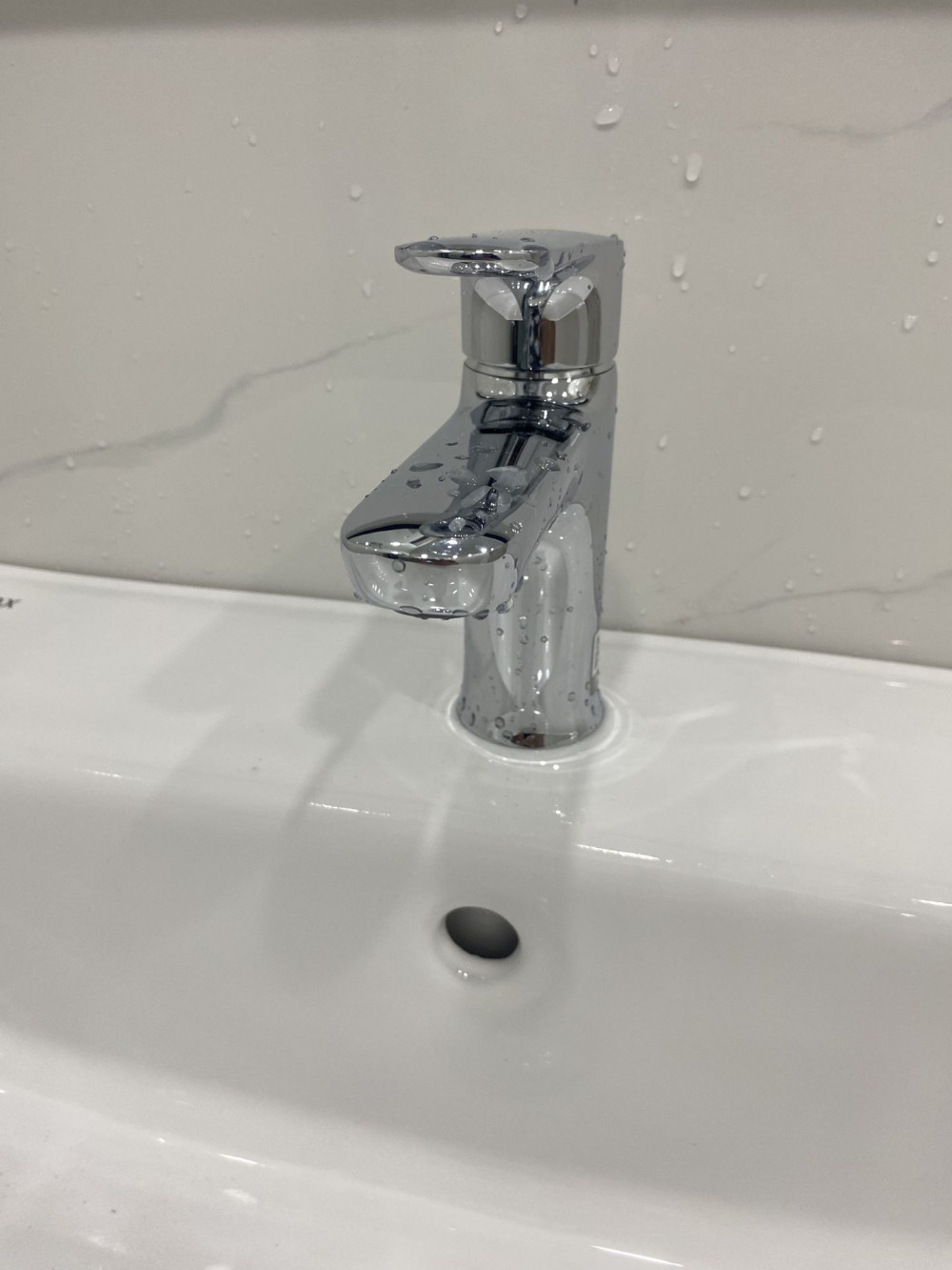 Vòi chậu lavabo lạnh INAX LFV-22S