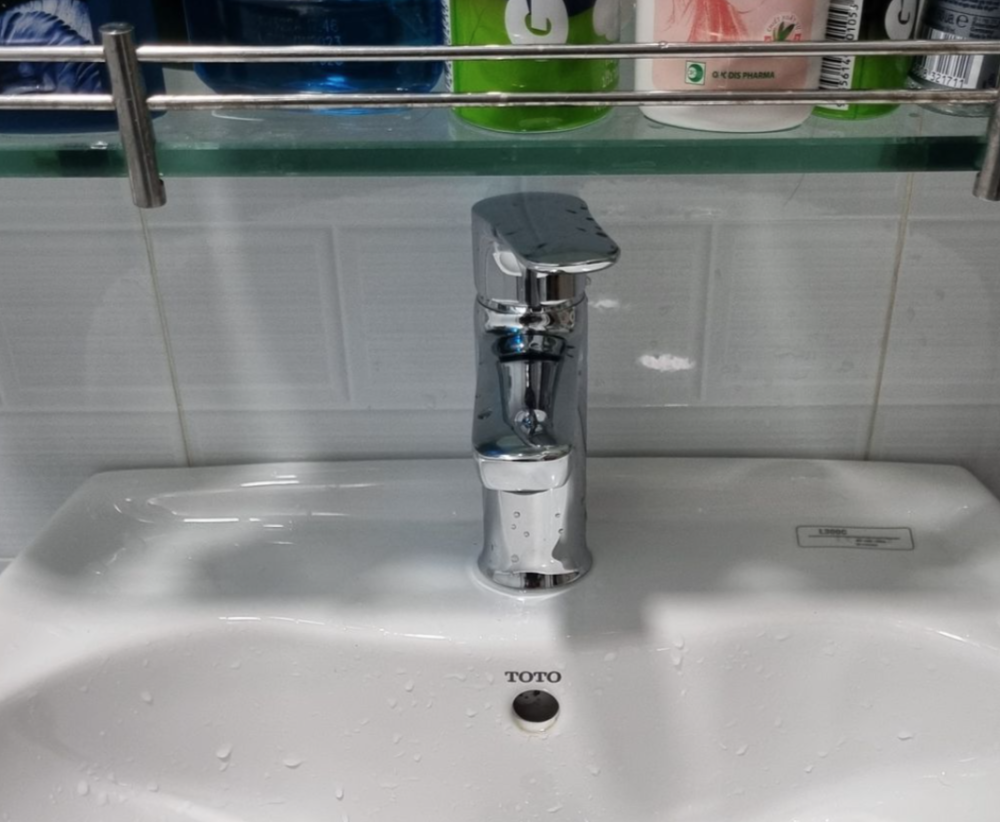 Vòi chậu lavabo lạnh INAX LFV-22S